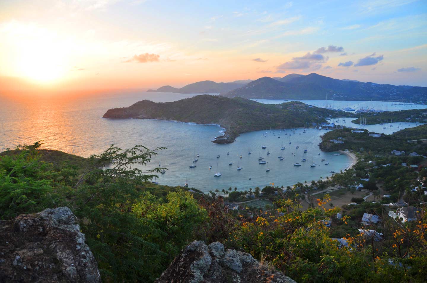 Inselhüpfen Karibik mit privatem Skipper » atambo tours